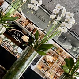 LOCH BAR - Updated January 2026 - 1611 Photos & 660 Reviews - 4444 ...