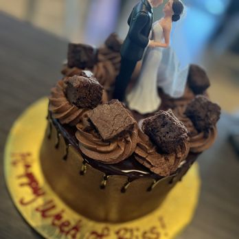 OH YEAH CAKES - 165 Photos & 98 Reviews - 713 S St Mary's St, San ...