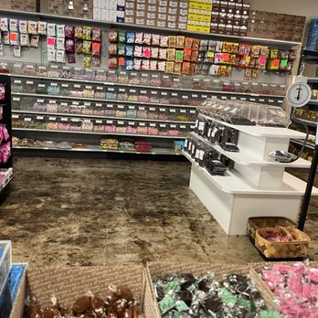 SWEETIES CANDY OF ARIZONA - Updated October 2025 - 384 Photos & 266 ...