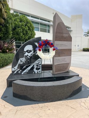 NORTHWEST REGIONAL LIBRARY - Updated August 2025 - 104 Photos & 28 ...