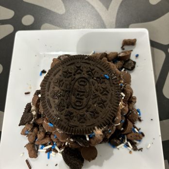 OREO CAFÉ - Updated August 2025 - 165 Photos & 48 Reviews - 1 American ...