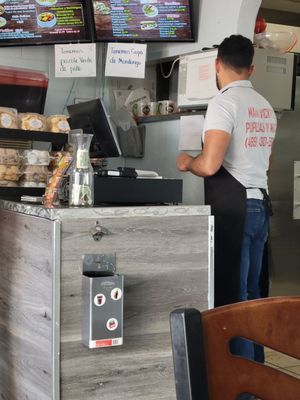 MAMA VICKYS PUPUSAS Y MAS - Updated May 2026 - 76 Photos & 120 Reviews ...