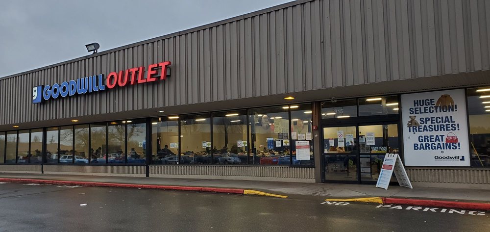 GOODWILL OUTLET - Updated January 2025 - 11 Photos & 43 Reviews - 315 ...