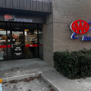 TRUST COMPANY OF OKLAHOMA - Updated December 2025 - 13 Photos - 6120 S ...