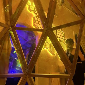 THE BEACON - Updated January 2026 - 83 Photos & 53 Reviews - 2854 ...