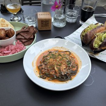 GARTEN - Updated October 2025 - 193 Photos & 145 Reviews - 849 ...