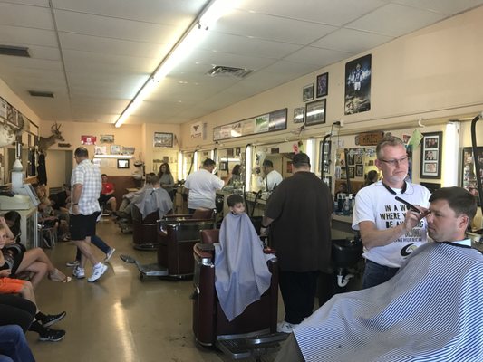 CITRUS PLAZA BARBER SHOP - Updated October 2025 - 10 Photos - 232 US ...