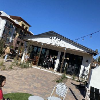 MAPLE HOUSE - Updated May 2024 - 159 Photos & 96 Reviews - 198 W Boston ...