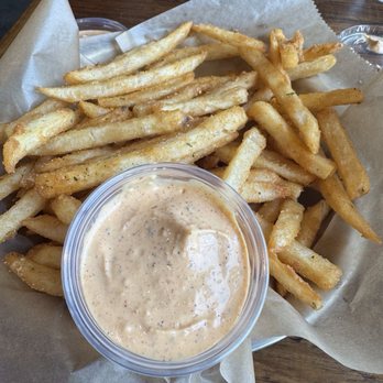 SPITZ - WOODBURY - Updated June 2025 - 54 Photos & 67 Reviews - 1930 ...