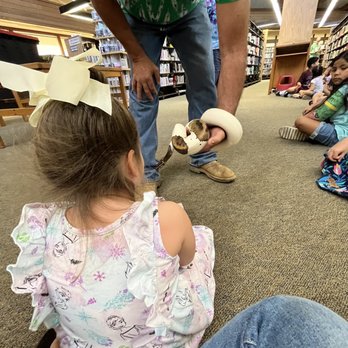 REPTILE RON ANIMAL PRESENTATIONS - Updated December 2025 - 44 Photos ...