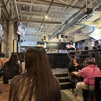 STACK’D BURGERS & BEER - OAKLAND - Updated October 2025 - 276 Photos ...