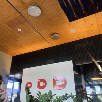 MINNOW - Updated September 2025 - 196 Photos & 51 Reviews - 4501 N 32nd ...