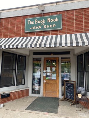 THE BOOK NOOK & JAVA SHOP - Updated October 2025 - 31 Photos & 58 ...