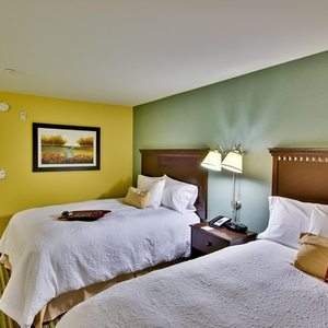 HAMPTON INN RIVERSIDE DOWNTOWN - Updated June 2025 - 161 Photos & 84 ...