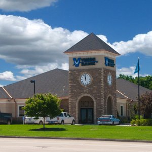 VISION BANK - Updated April 2025 - 101 E Main St, Ada, Oklahoma - Banks ...