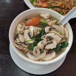 PACIFIC RIM THAI KITCHEN - 285 Photos & 435 Reviews - 15714 Hawthorne ...