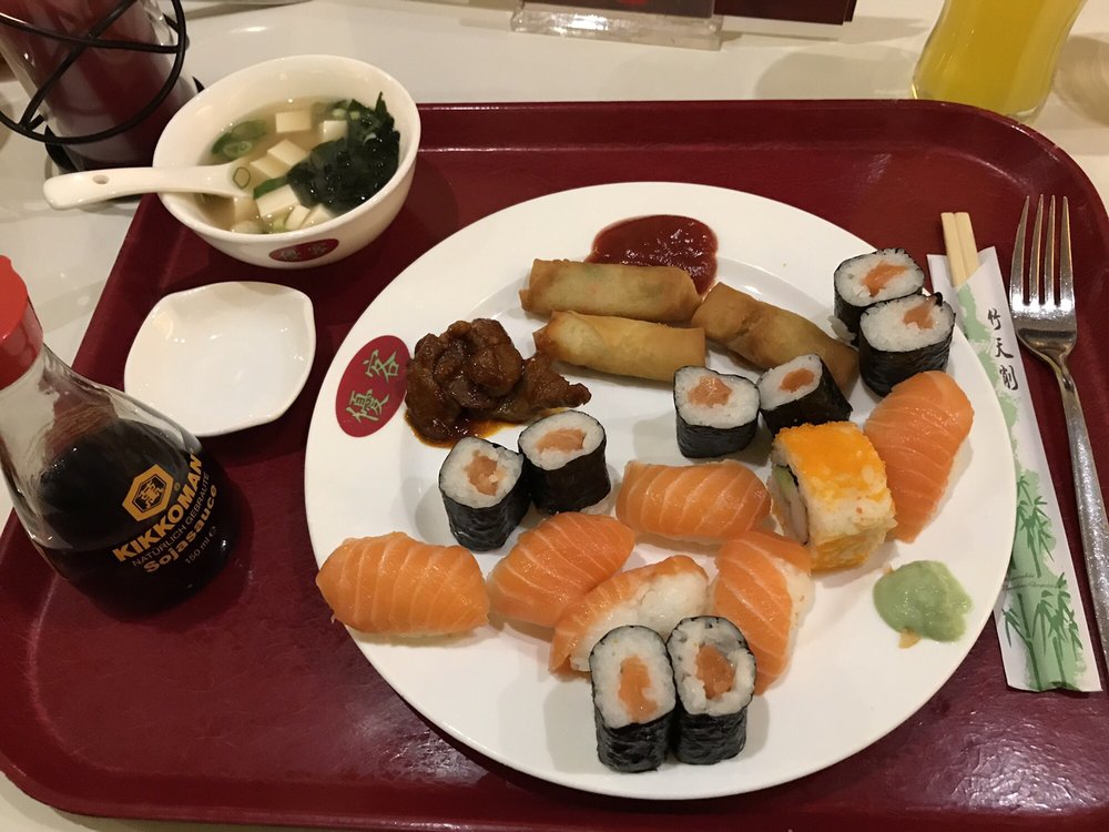 YUUKA BUFFET - 86 Photos & 125 Reviews - Friedrichstr. 121, Berlin ...