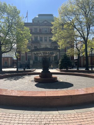 COURT SQUARE PARK - Updated July 2025 - 45-50 Ct Sq, New York, New York ...