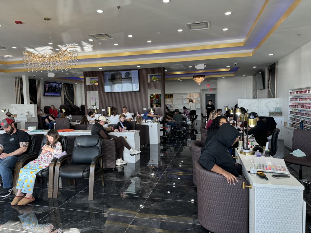 NOIRE THE NAIL BAR - Updated January 2026 - 23 Photos - 237 Carolina ...