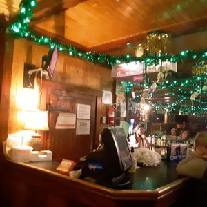 ESQUIRE BAR - Updated October 2024 - 1250 Turner St, Lansing, Michigan ...