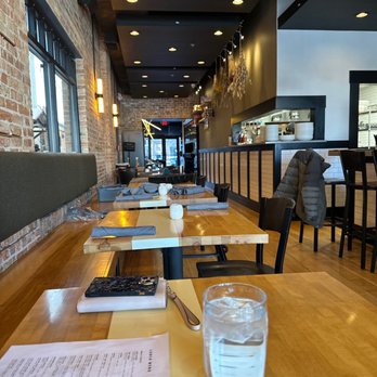 MILWALKY TRACE - Updated May 2024 - 124 Photos & 91 Reviews - 545 N Milwaukee Ave, Libertyville ...