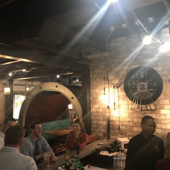 TRELLIS 925 - Updated December 2025 - 44 Photos & 21 Reviews - 7594 W ...