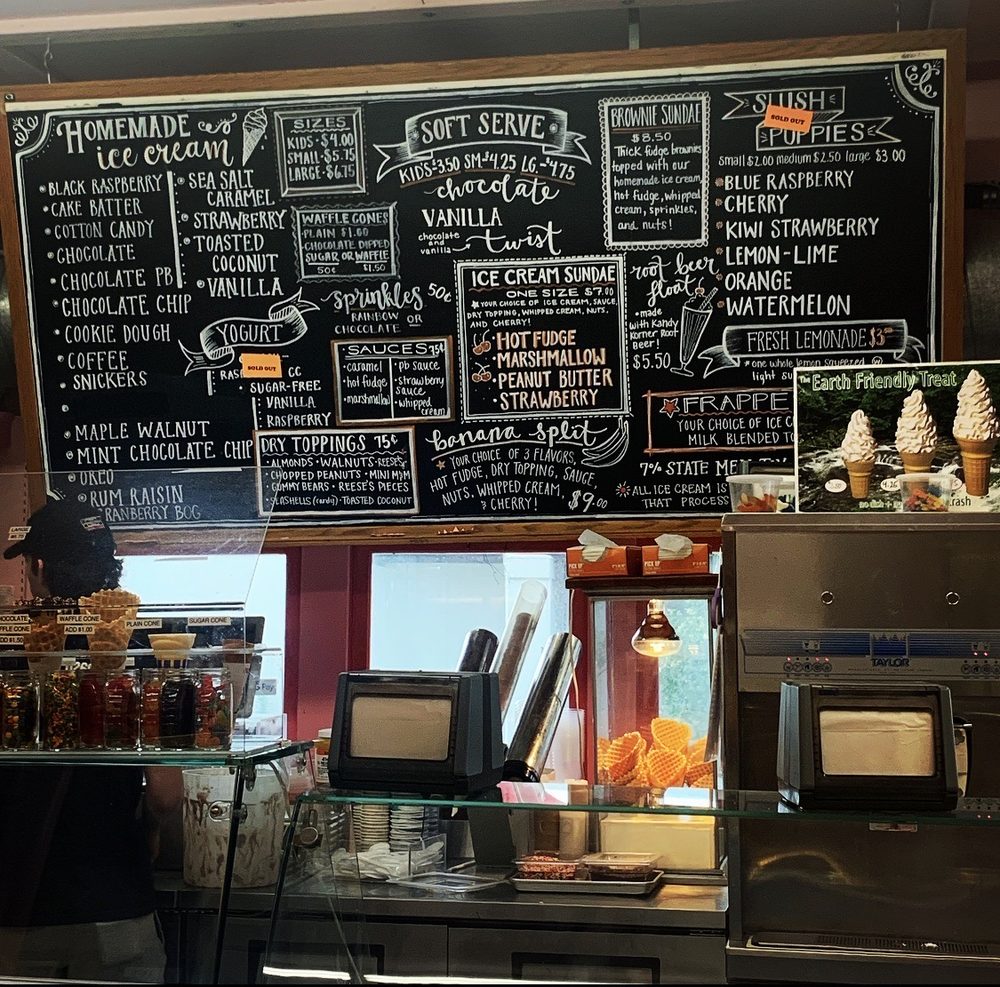 KANDY KORNER - 125 Photos & 62 Reviews - 474 Main St, Hyannis ...