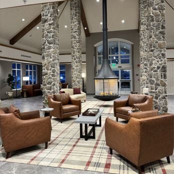 INN AT BELLEFIELD / HYDE PARK - Updated December 2025 - 71 Photos & 17 ...