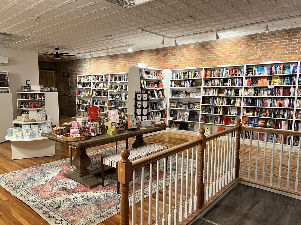 MOLLY’S BOOKSTORE - Updated January 2026 - 667-669 Main St, Melrose ...