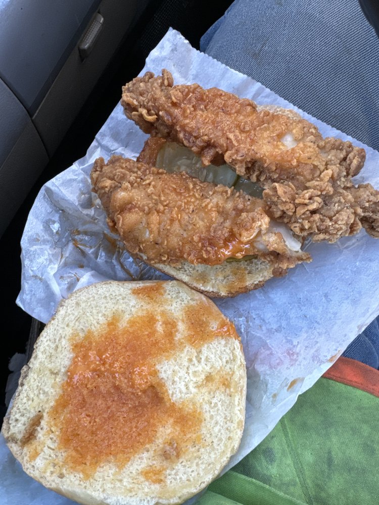 KFC - Updated July 2025 - 18 Reviews - 4207 S Michigan St, South Bend ...