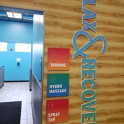 CRUNCH FITNESS - FARMINGTON HILLS - 43 Photos & 21 Reviews - Gyms ...