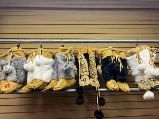 BILL WORB FURS - Updated December 2025 - 26 Photos - 312-314 Ross ...