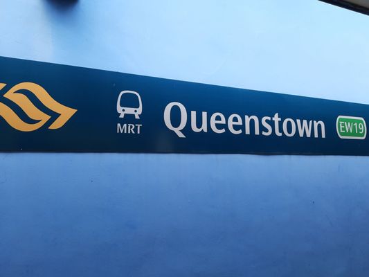 QUEENSTOWN MRT STATION - Updated April 2025 - 14 Photos - 301 ...