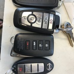 Keys & Locksmiths - PREMIER MOBILE LOCKSMITH - 256 Photos & 49 Reviews ...