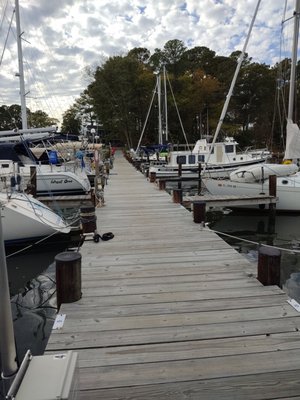 SPRING COVE MARINA - Updated November 2025 - 21 Photos & 13 Reviews ...