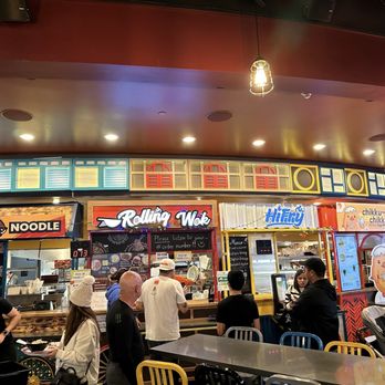 ASEAN STREAT FOOD HALL - Updated January 2025 - 647 Photos & 234 ...