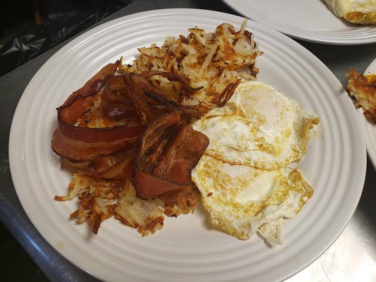 FIRST & MAIN EATS & BEATS - 15793 1st St W, Ettrick, Wisconsin ...