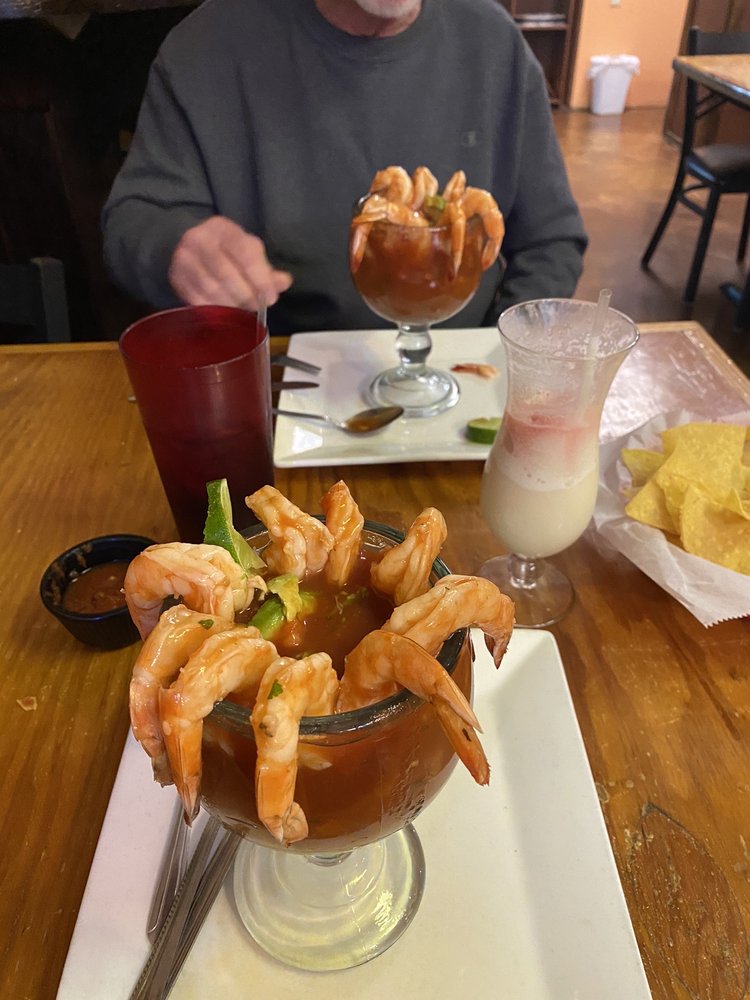 DOS LAREDOS - 22 Photos & 38 Reviews - 1229 Washington St, Commerce, TX ...