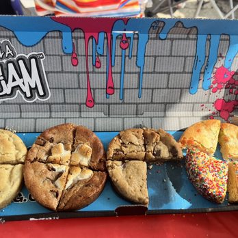 COOKIE PLUG - Updated June 2024 - 461 Photos & 357 Reviews - 1801 E ...