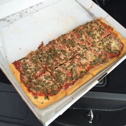 WEDGEWOOD FERNANDO’S PIZZA - AUSTINTOWN - Updated June 2026 - 75 Photos ...