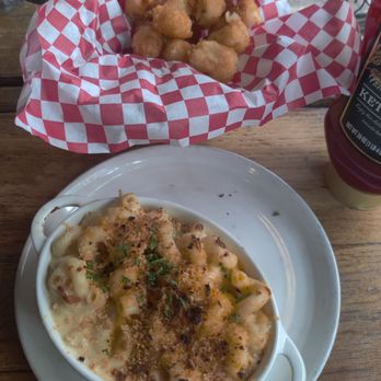 TONIC - Updated January 2026 - 574 Photos & 977 Reviews - 2036 G St NW ...