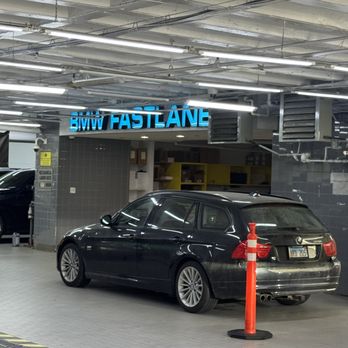 PERILLO BMW - Updated October 2025 - 60 Photos & 565 Reviews - 1035 N ...