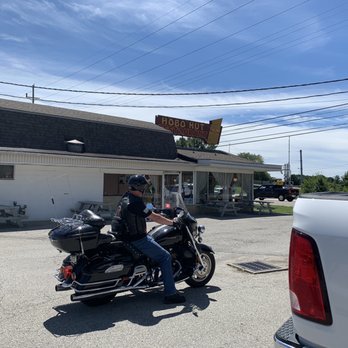 HOBO HUT - Updated October 2025 - 31 Photos & 31 Reviews - 1356 State ...