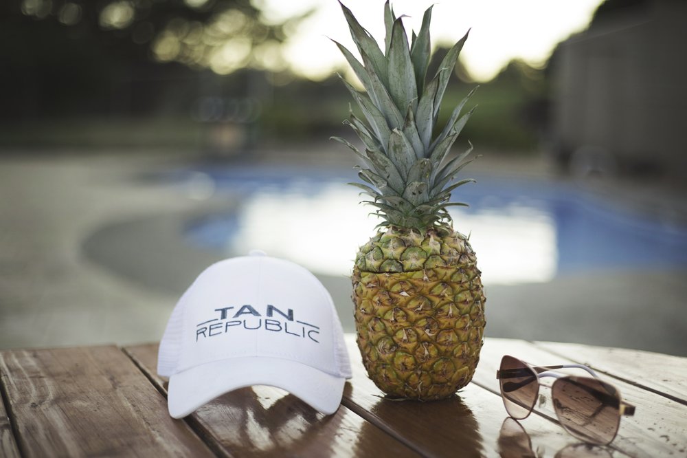 TAN REPUBLIC EUGENE - WILLAMETTE - Updated November 2025 - 15 Photos ...