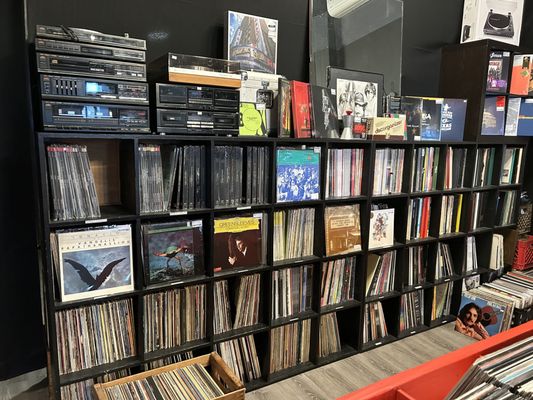 LOVE VINYL RECORDS - Updated October 2025 - 12 Photos - 140 Erie Blvd ...