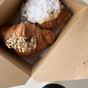 CARACAS BAKERY - Updated September 2024 - 163 Photos & 67 Reviews ...