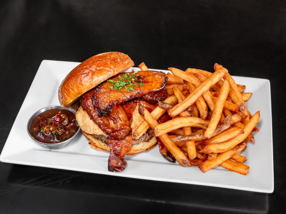 THE BAD APPLE - Updated October 2025 - 103 Photos & 56 Reviews - 658 W ...