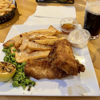 TOOLEY’S TAVERN AT THE BOATHOUSE - Updated December 2025 - 34 Photos ...