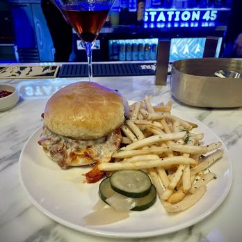 STATION 45 AMERICAN CHOPHOUSE - Updated December 2025 - 43 Photos & 29 ...
