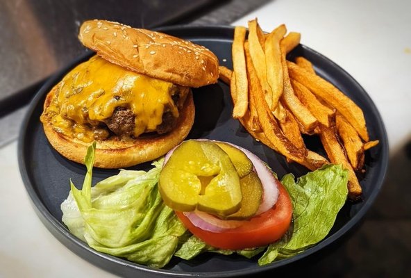 HOPS & DOUGH TAPROOM - Updated July 2024 - 6361 Riverside Plaza Ln ...